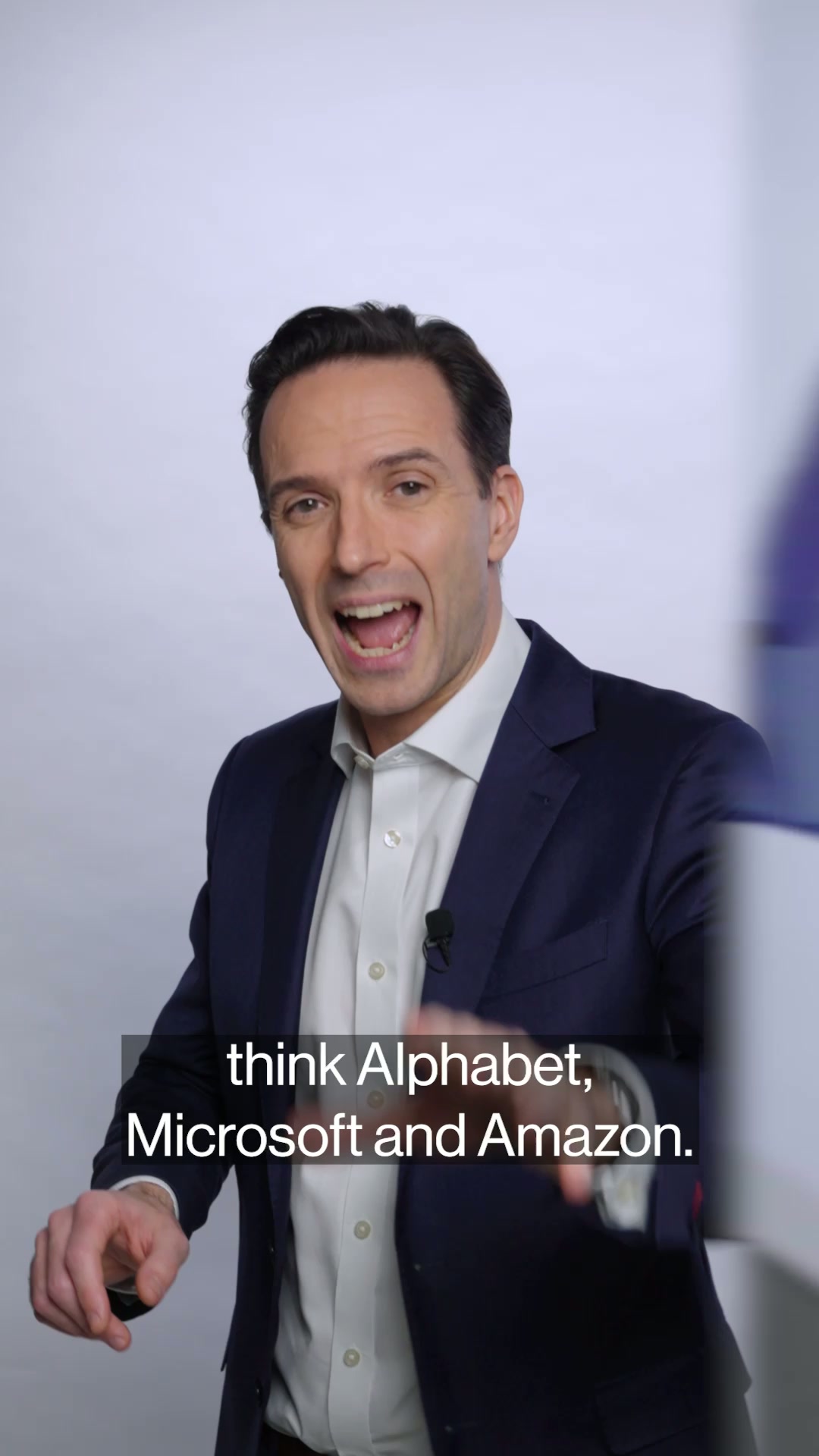 ASML soars to record high on AI demand and job cuts