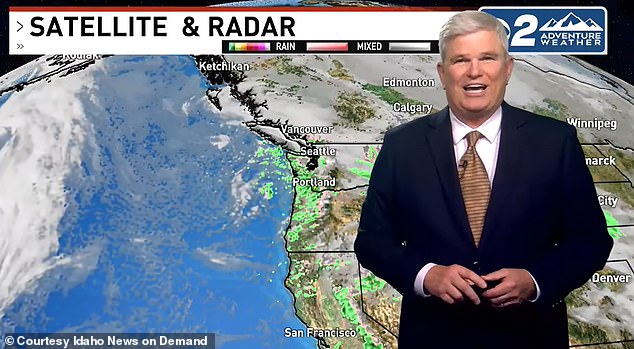 TV weatherman who 'loved a good storm' dies in plane crash after ...