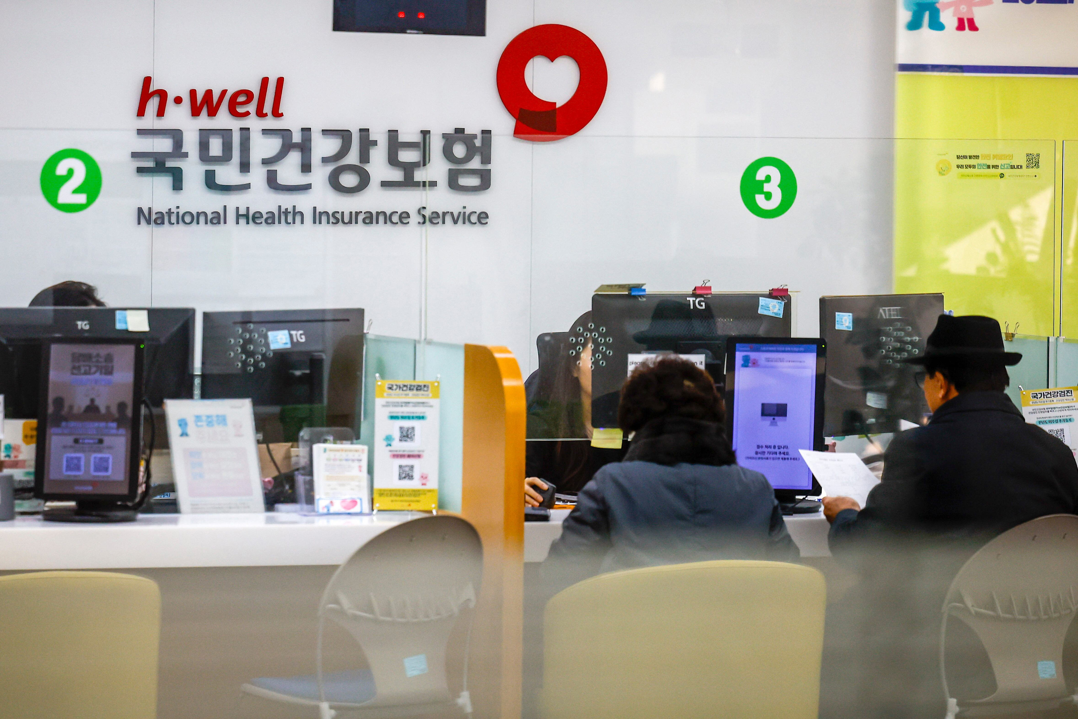 Health insurance shifts to deficit amid aging population