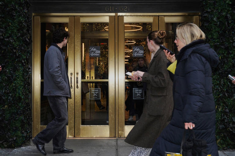 Amazon, LVMH and Chanel added to key Saks bankruptcy committee