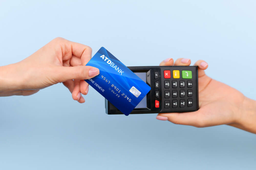Debit card vs credit card: What you might want to know