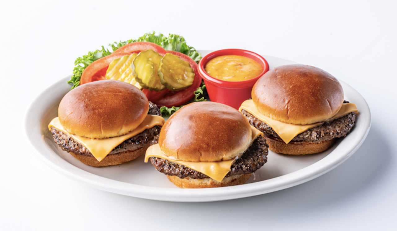 Friendly’s rolls out new comfort food classics, value menu perk