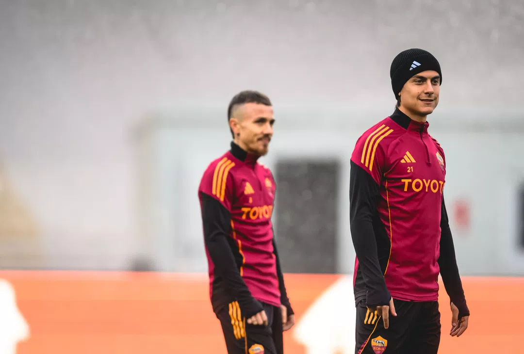 Panathinaikos-Roma, la rifinitura e la conferenza di Gasp e Tsimikas ...