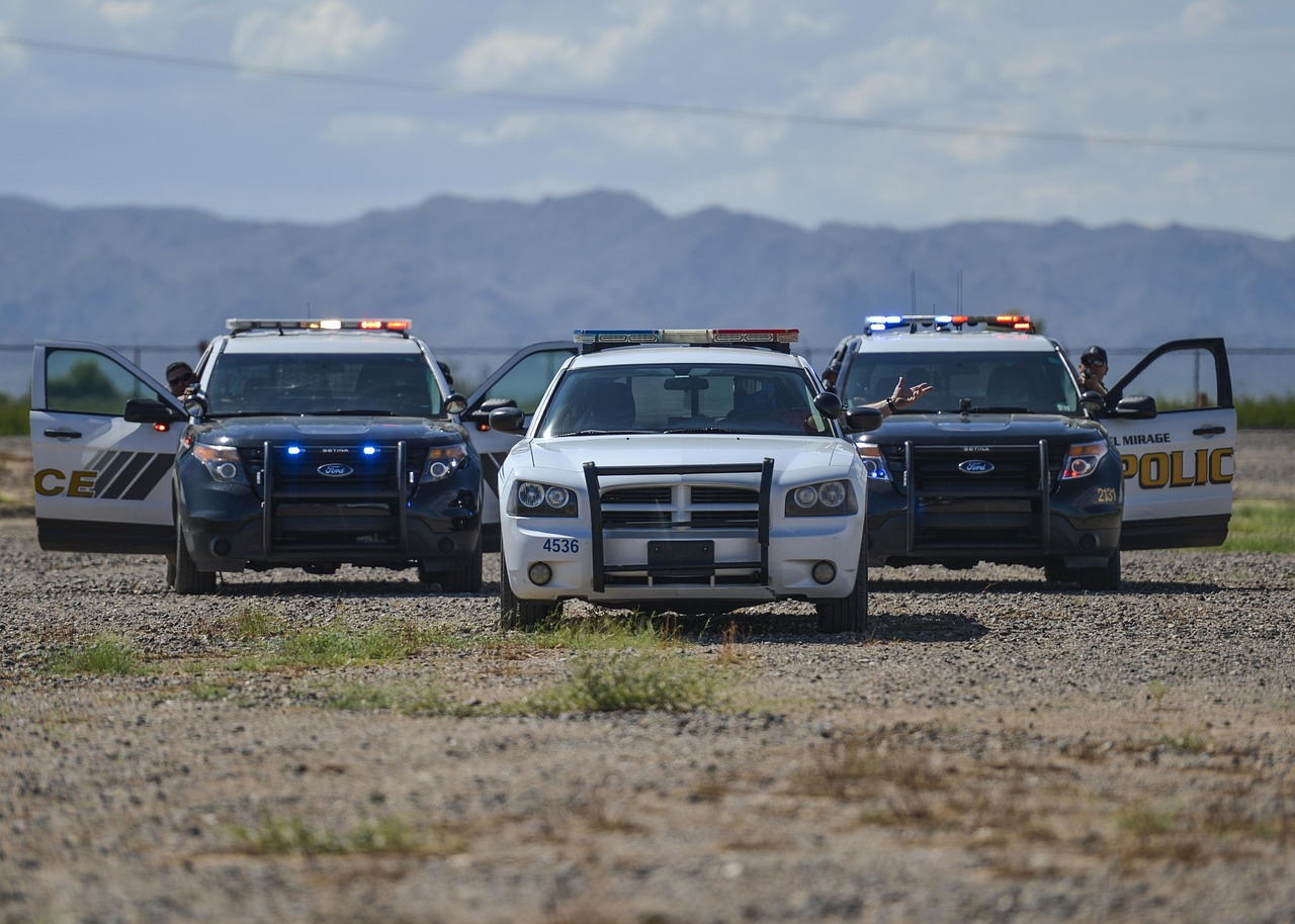 5 driving decisions that often lead to police involvement
