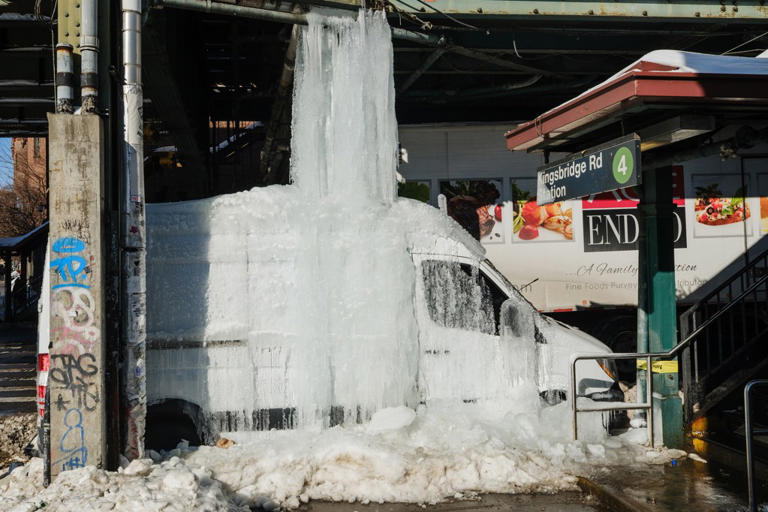 Transit freeze! Van owner’s ride encased in waterfall of ice after ...