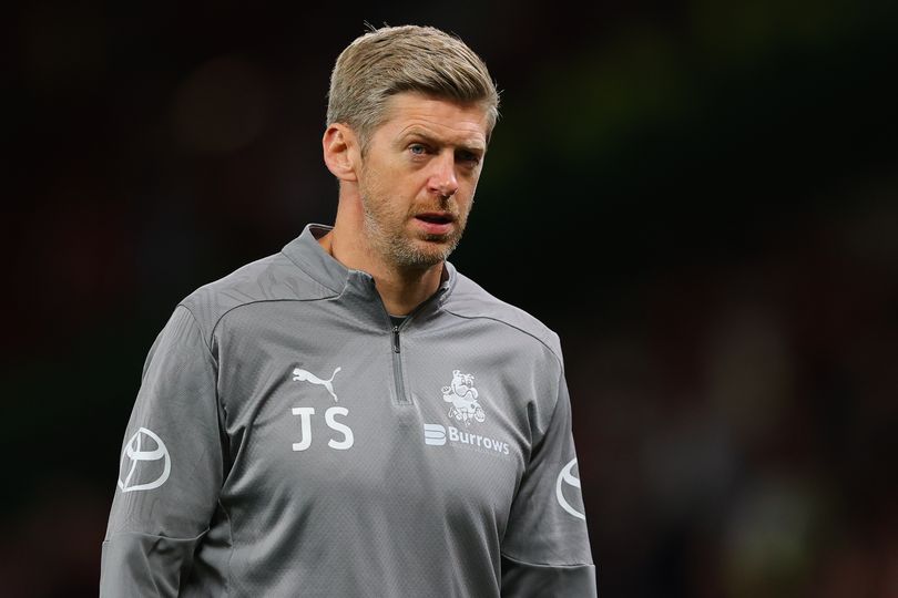 Former Bristol Rovers assistant and Bristol City forward joins Liam ...