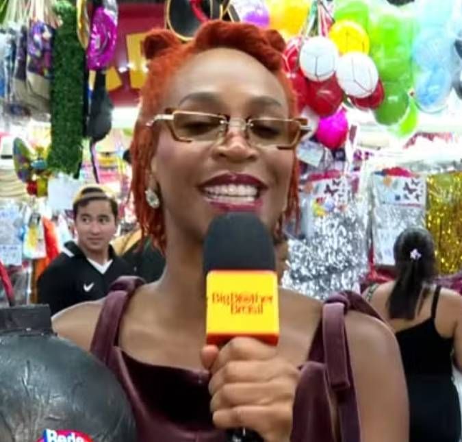 Karol Conká celebra contrato com a Globo: Kontratada