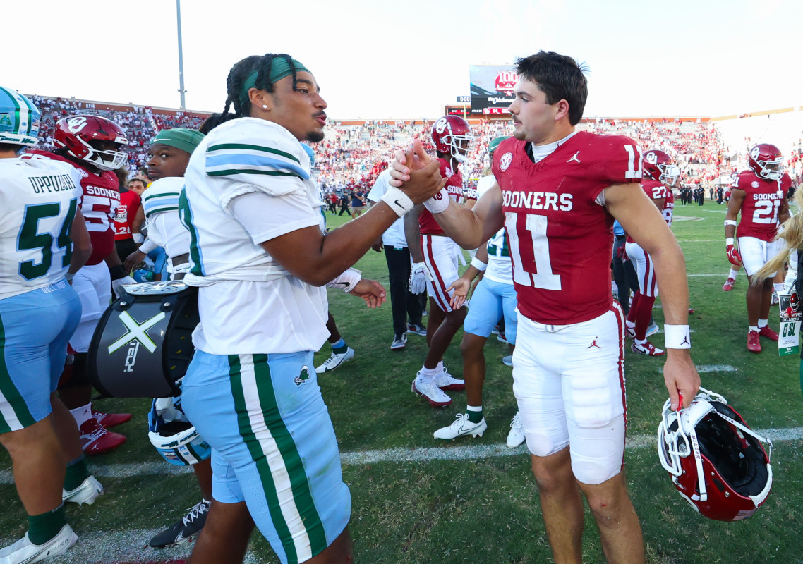 Darian Mensah: $2.2M QB expected to be top-10 player in 2026 after ...