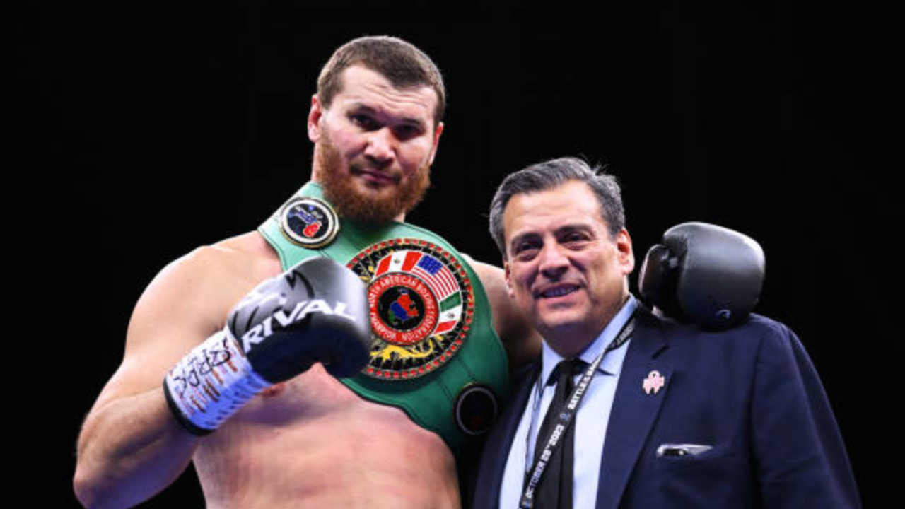 Who is Arslanbek Makhmudov? Breaking down the heavyweight facing Tyson ...