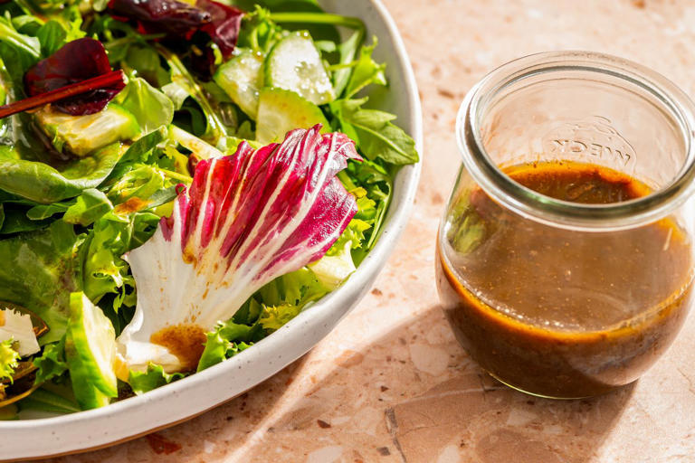 This 1-minute balsamic dressing is better than any store-bought bottle