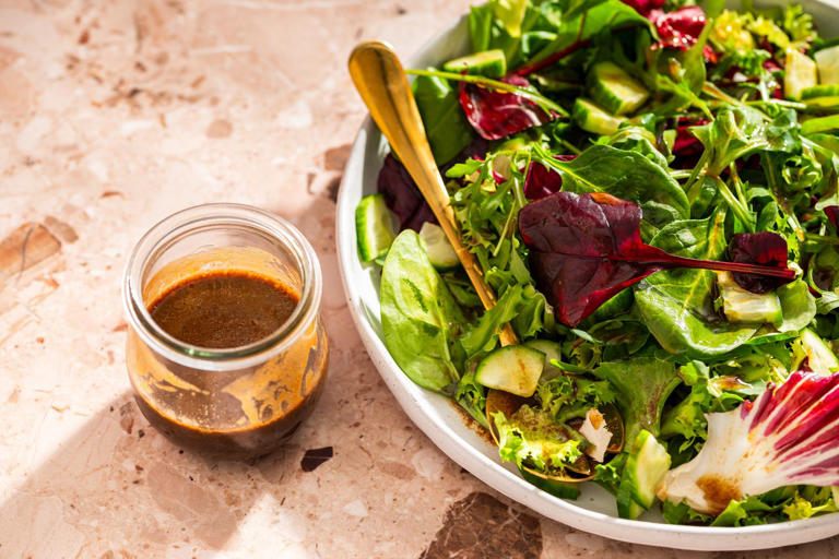 This 1-minute balsamic dressing is better than any store-bought bottle