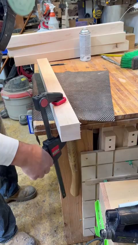 Bessey trigger clamps one handed operation #clamps #woodworkingtools # ...