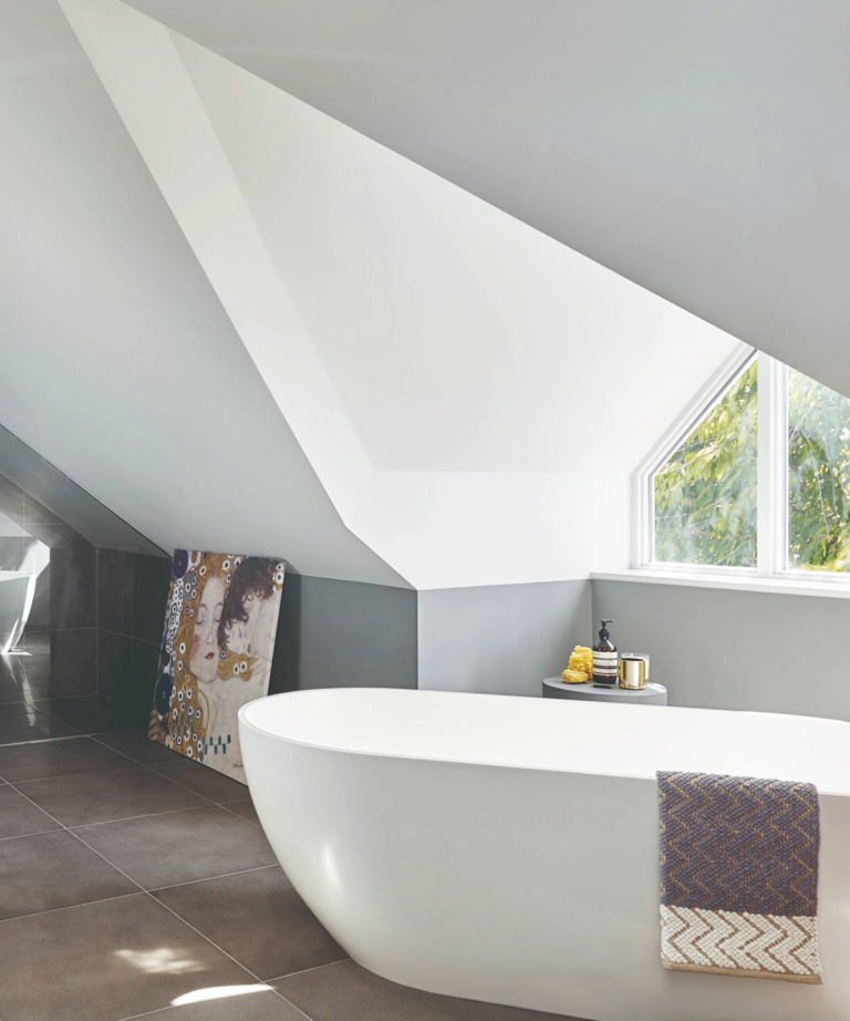 Designing a bathroom? 15 editor-approved window ideas to make your ...
