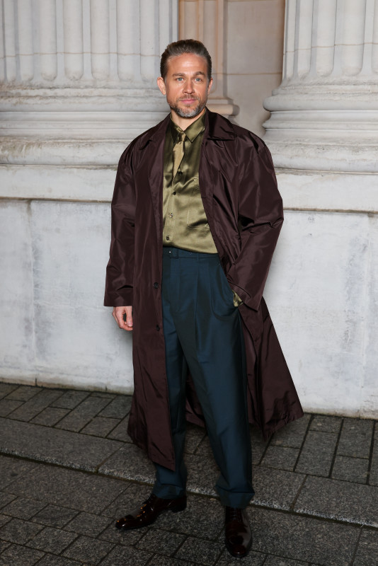Charlie Hunnam stuns in stylish outfit at Paris Fashion Week 2026