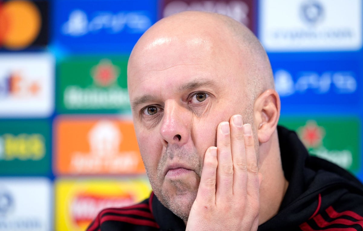 Gerrard blasts Slot for bizarre PSG claim: 'A body blow for the fans'