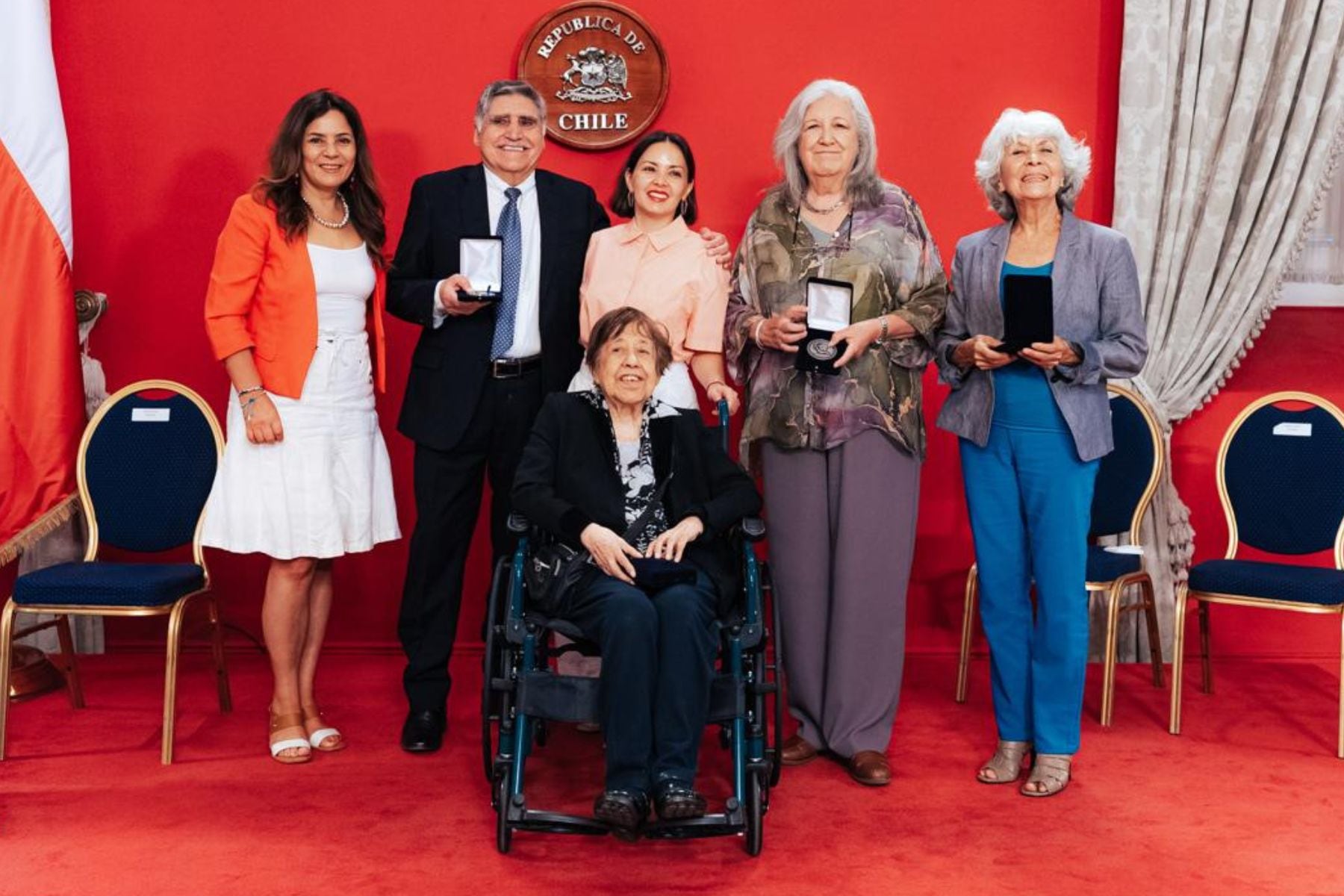 Osvaldo Cádiz, Marina Latorre, Anita Reeves y Anabella Roldán son ...