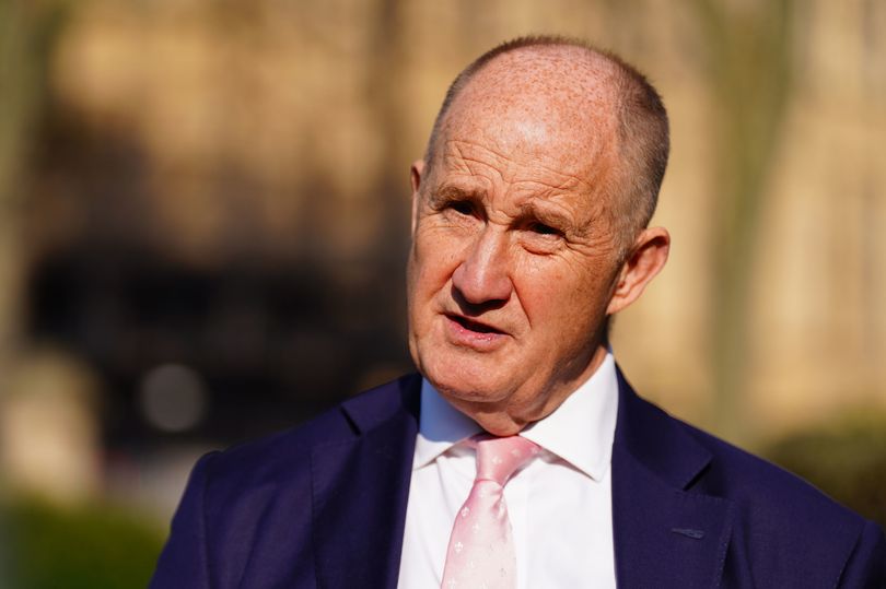 Yorkshire MP hits out at police after 'intrusive' visit over smells on ...