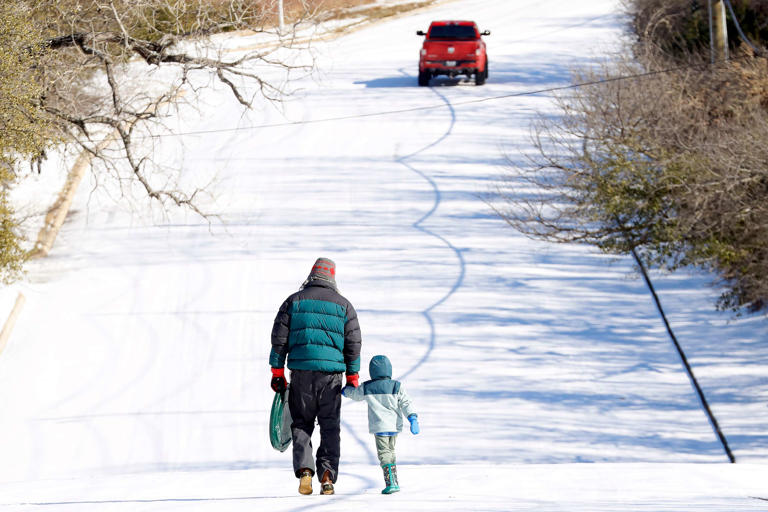 Scammers target storm recovery with fake utility, travel and relief ...