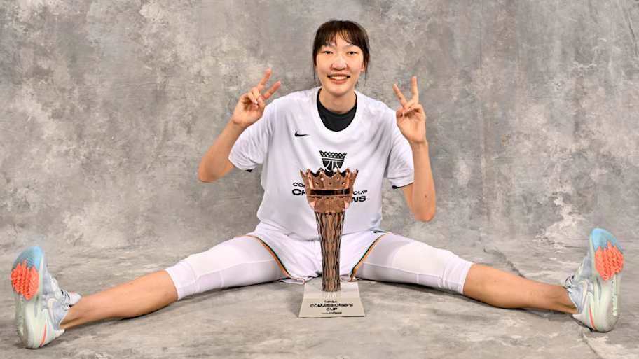 Stephanie Okechukwu, Lauren Betts and the tallest women's basketball ...