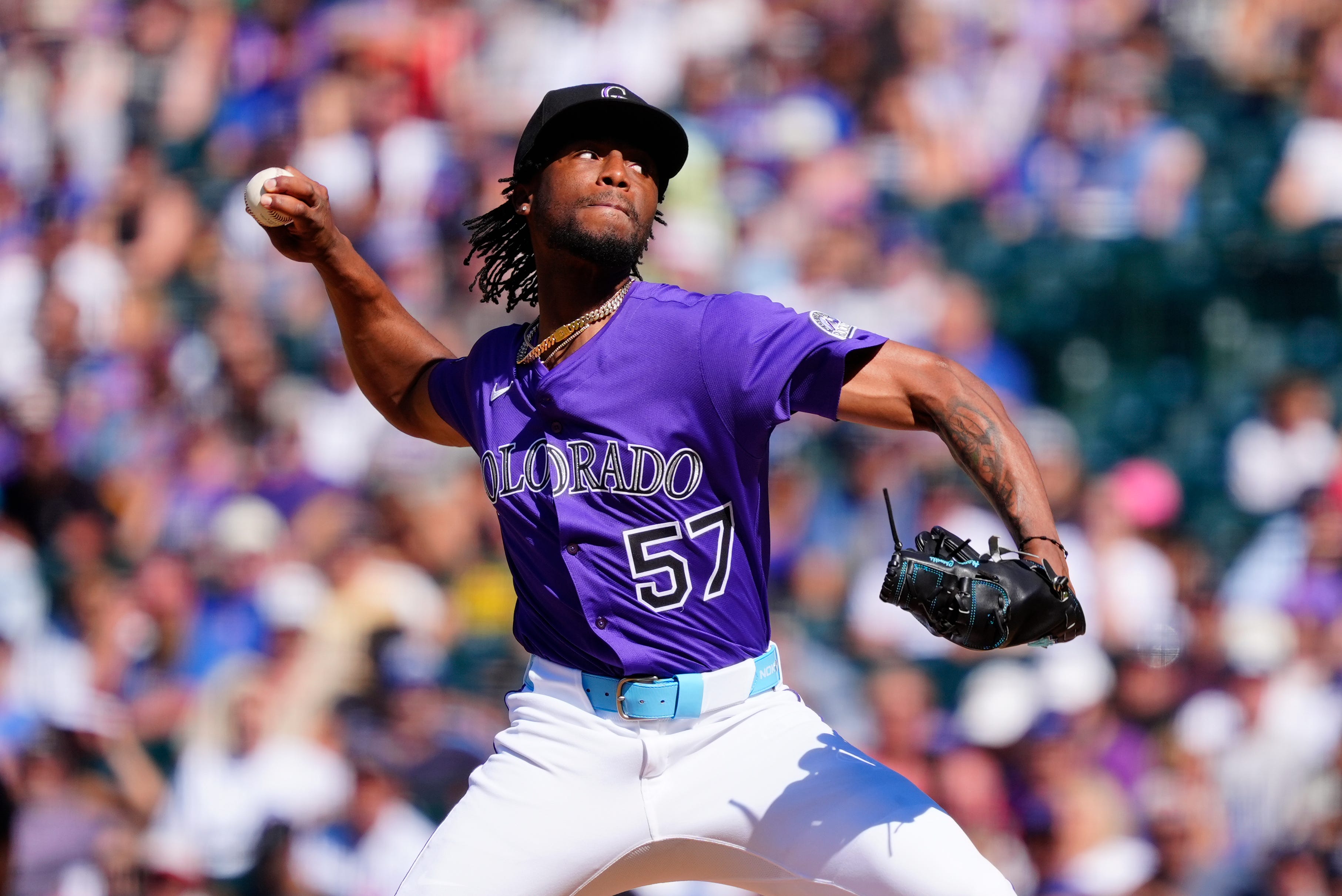 Yankees trade for Rockies relief pitcher. How he fits in bullpen