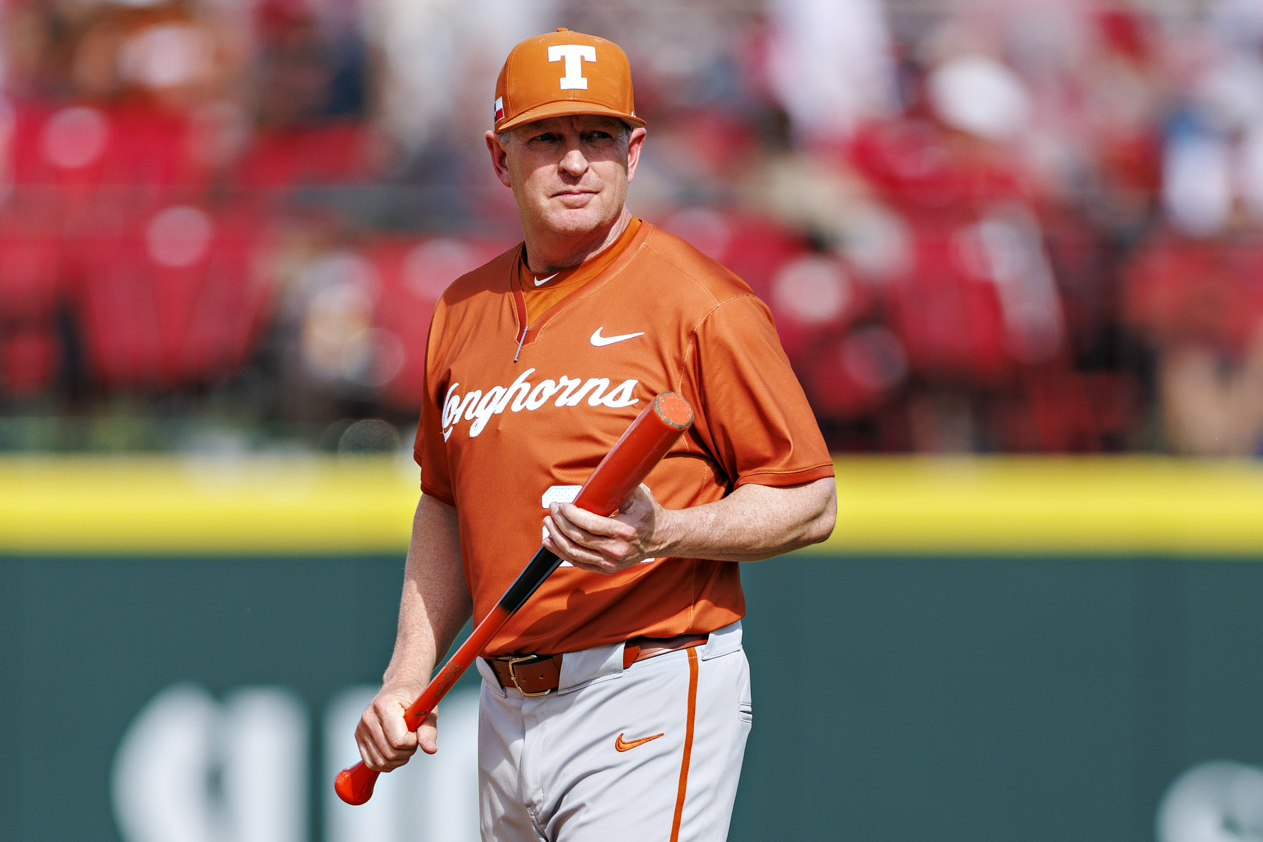 Expectations heighten at Texas in second season under Jim Schlossnagle