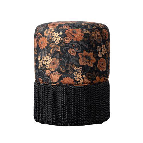 Shea McGee shares her trick for a more relaxed living room layout