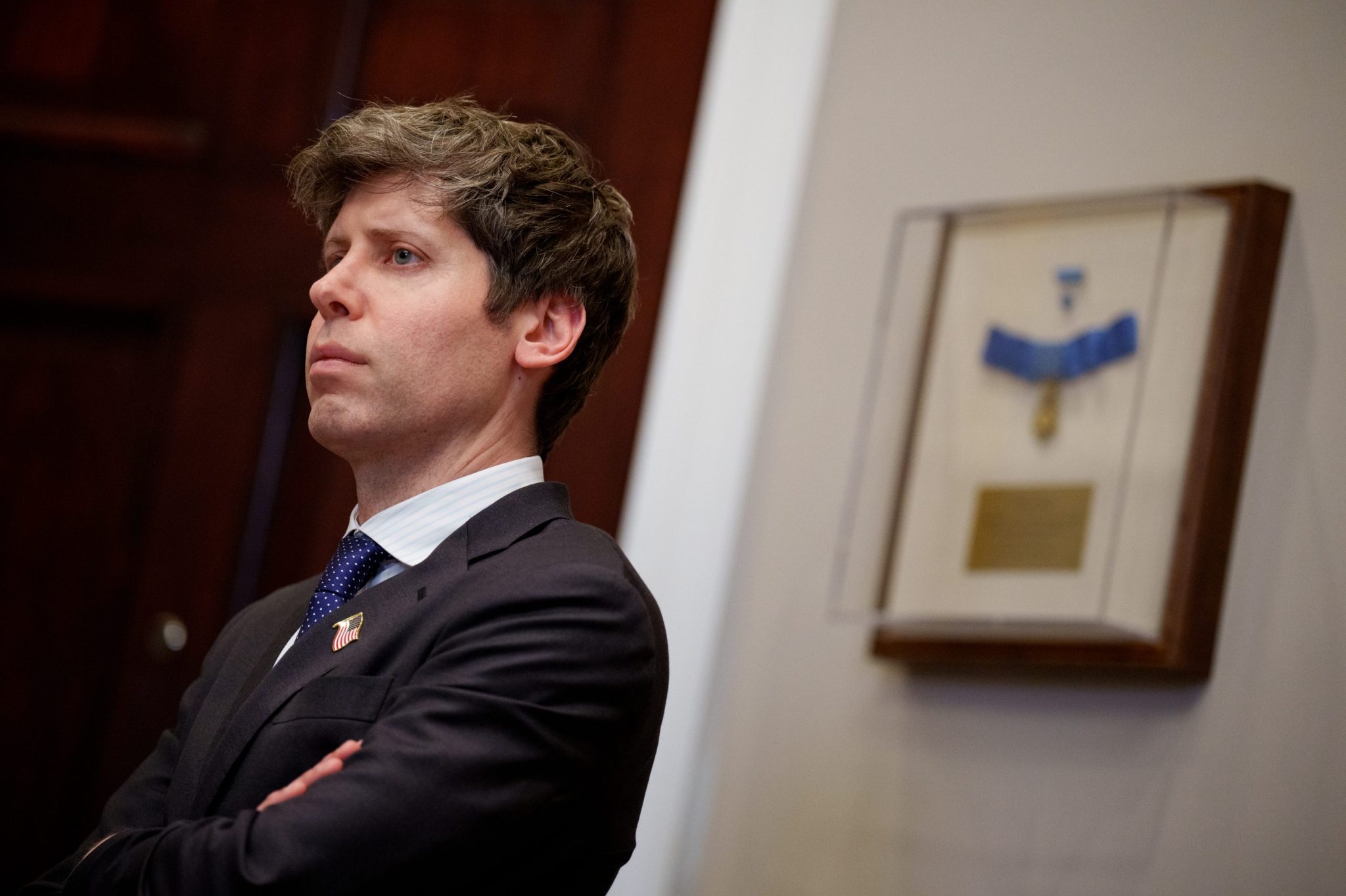 Sam Altman reportedly says ICE 'is going too far' while praising Trump ...