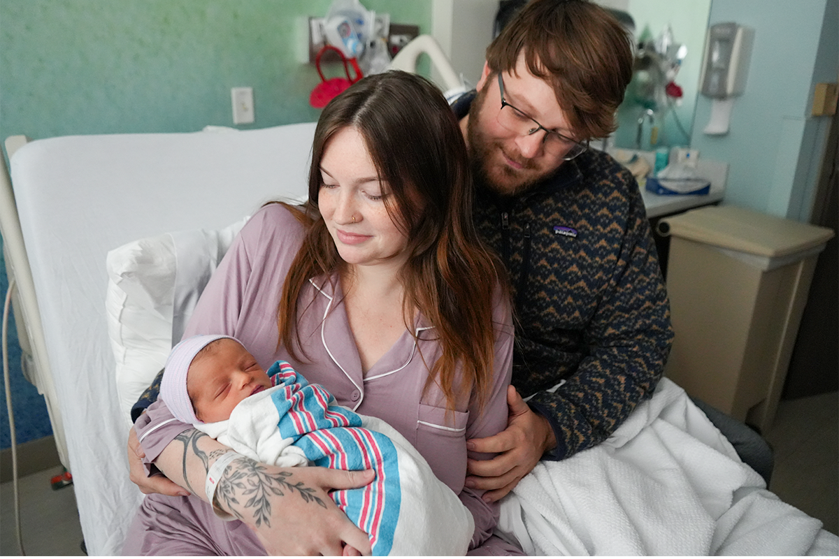 Middle Tennessee mom goes into labor with no power or heat as icy roads ...