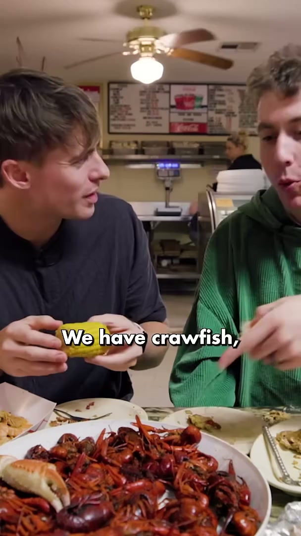 Two Brits try Southern Cajun lobster!