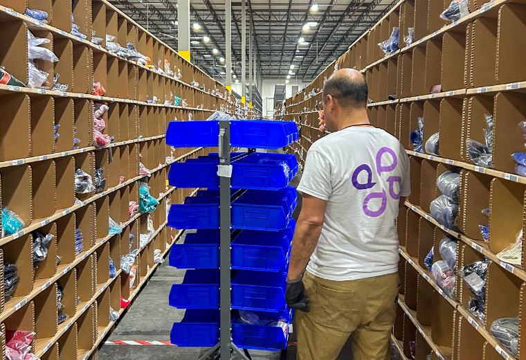 American Eagle abandons quiet logistics experiment after $360M bet