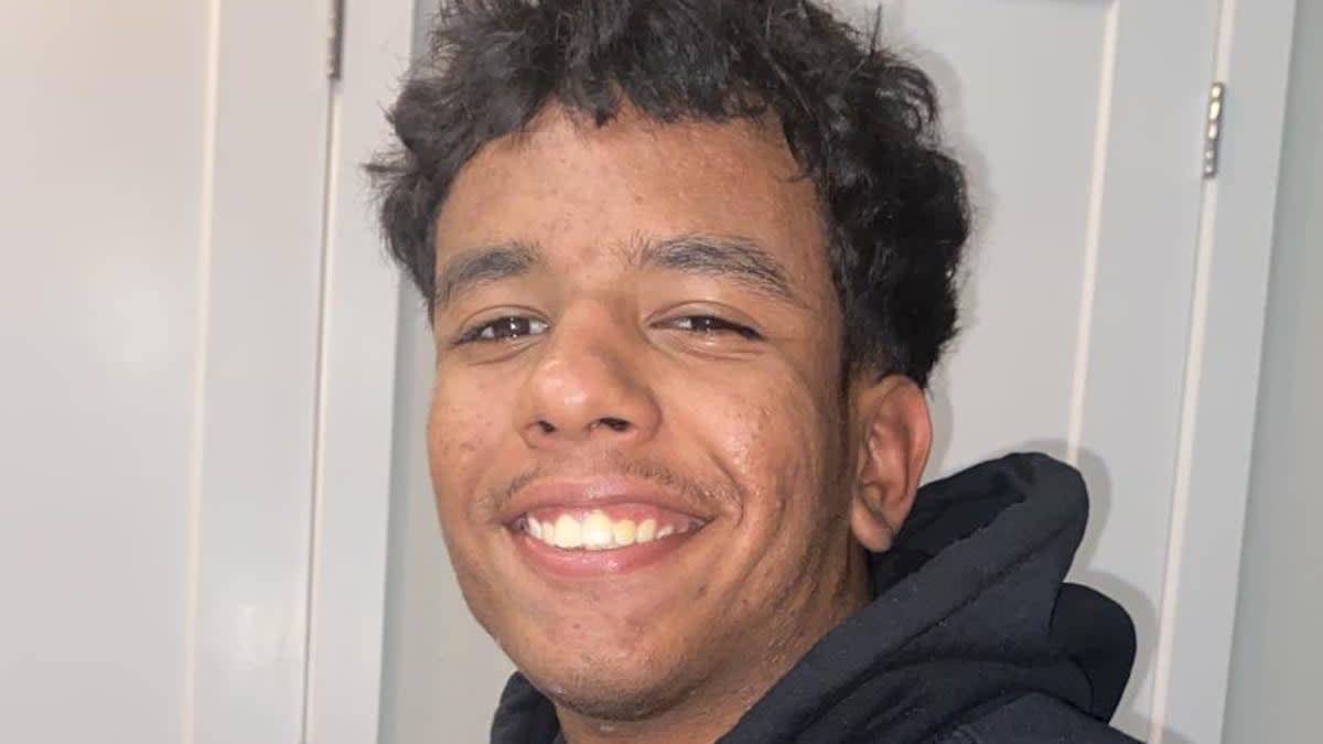 Fellow kayaker recounts how friend got lost at sea near Honeymoon Island