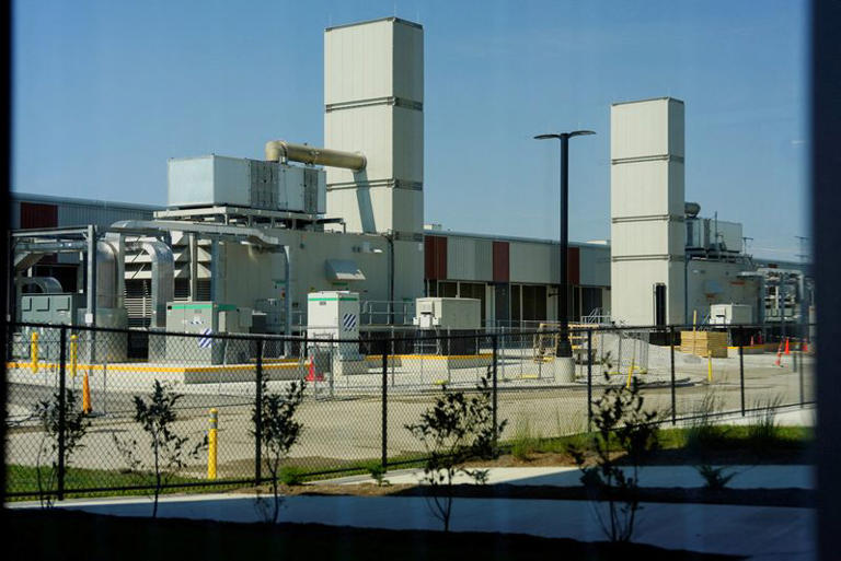 Microsoft's rising spending, slight cloud beat fan AI payoff worries