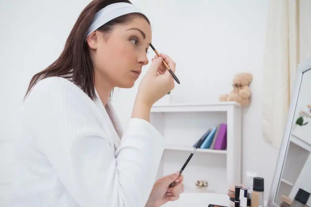 8 items taking up space you should throw away today