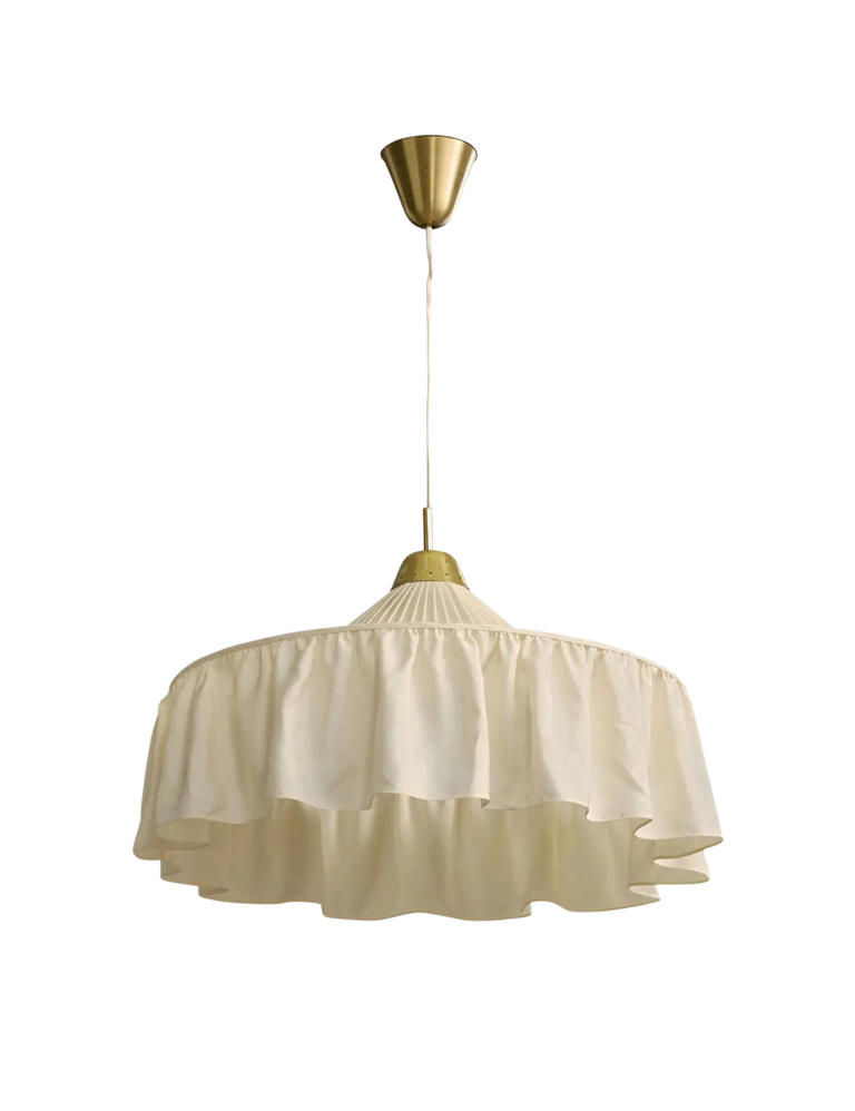 'It’s a small decision that quietly sets the tone of a room' – Why ...