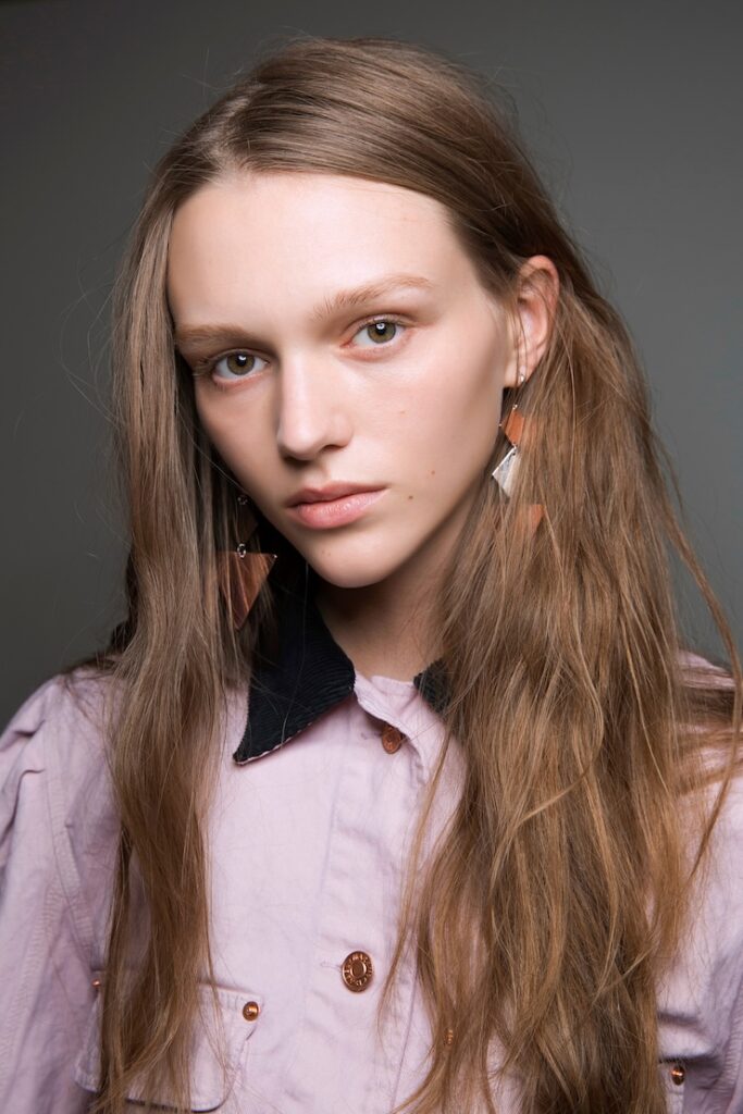 Capelli unti dopo lo shampoo: succede più spesso di quanto credi