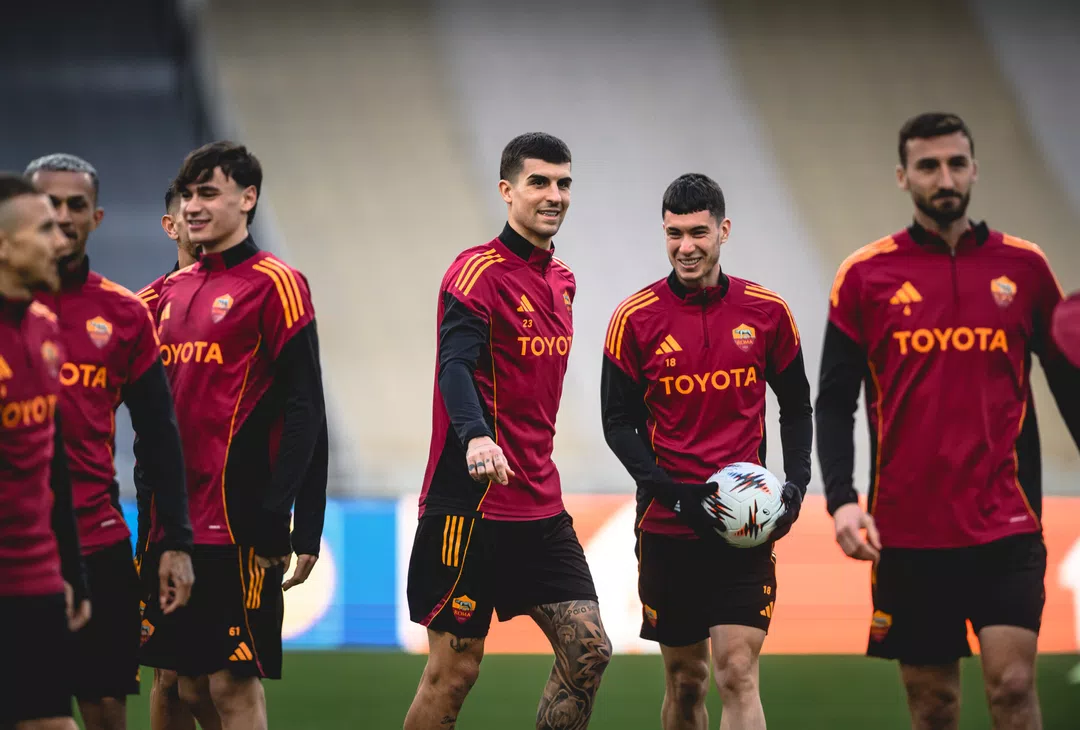 Panathinaikos-Roma, la rifinitura e la conferenza di Gasp e Tsimikas ...