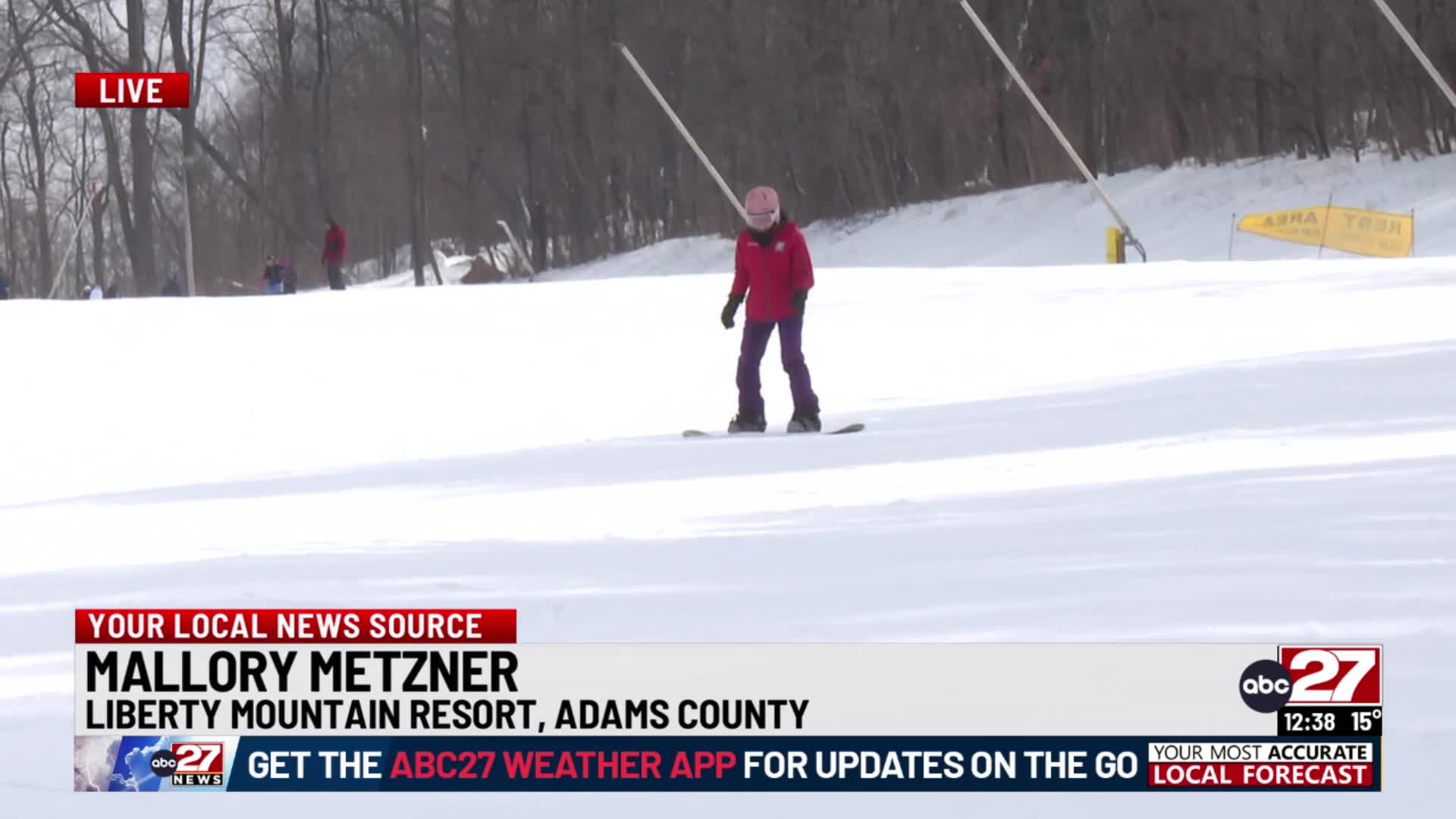 Winter weather boosts local ski resort's business