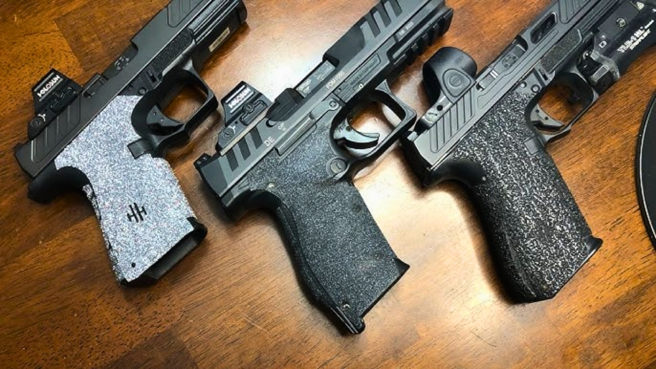 How grip texture affects control under stress