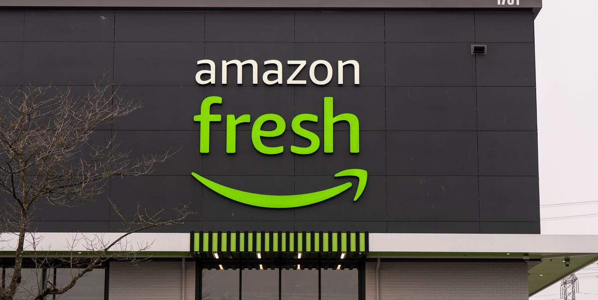 Amazon is closing its Amazon Go and Fresh stores—but it's not entirely ...