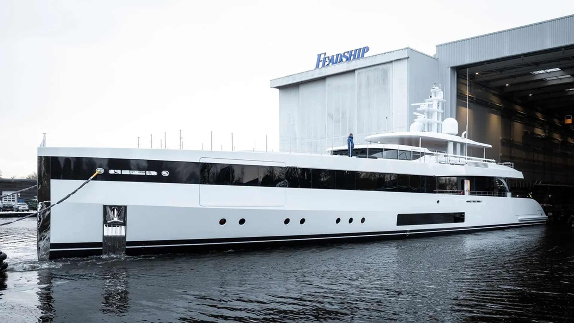 Feadship trekt het doek van nieuwste pareltje: de 49,5 meter lange ...