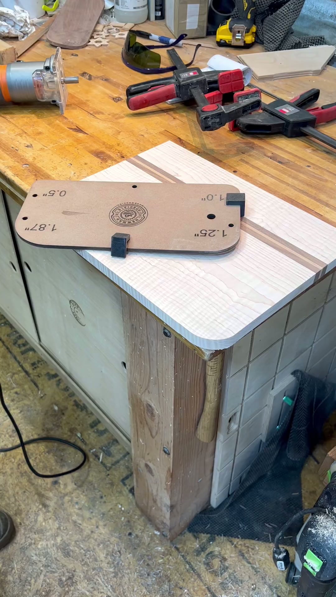 Stop using tape rolls and cans as curve templates! #workshop #tools # ...