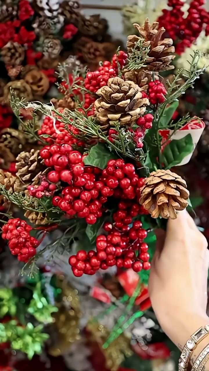 Dollar Tree Ralph Lauren Christmas (yes for real!) 🎄 part 1 tablescape ...