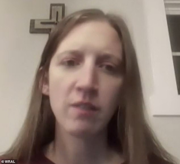 Mother narrowly escapes Final Destination 2-style death after ice flies ...