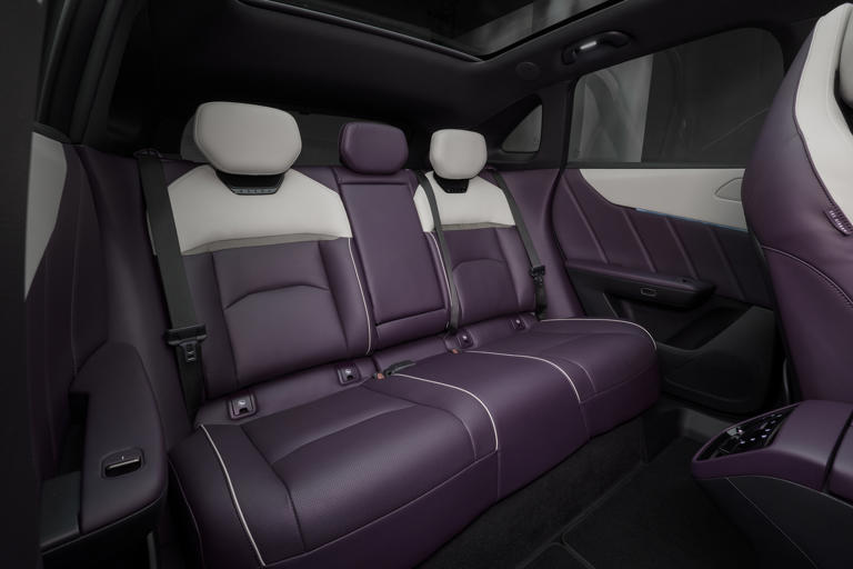 CX-6e, il suv ecologico. Dopo la berlina arriva anche lo sport utility ...