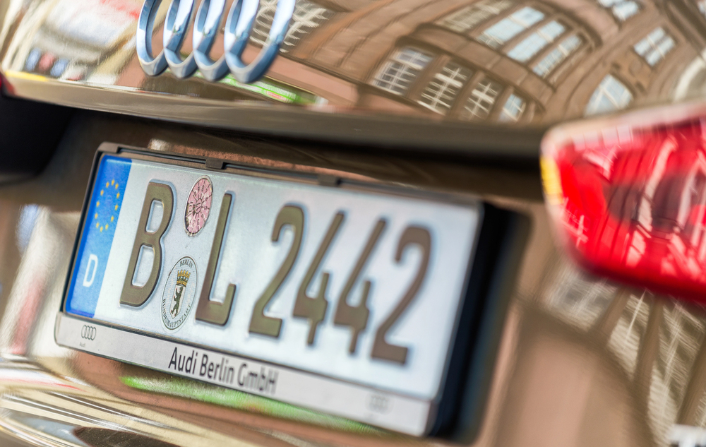 License plates that are clever puns