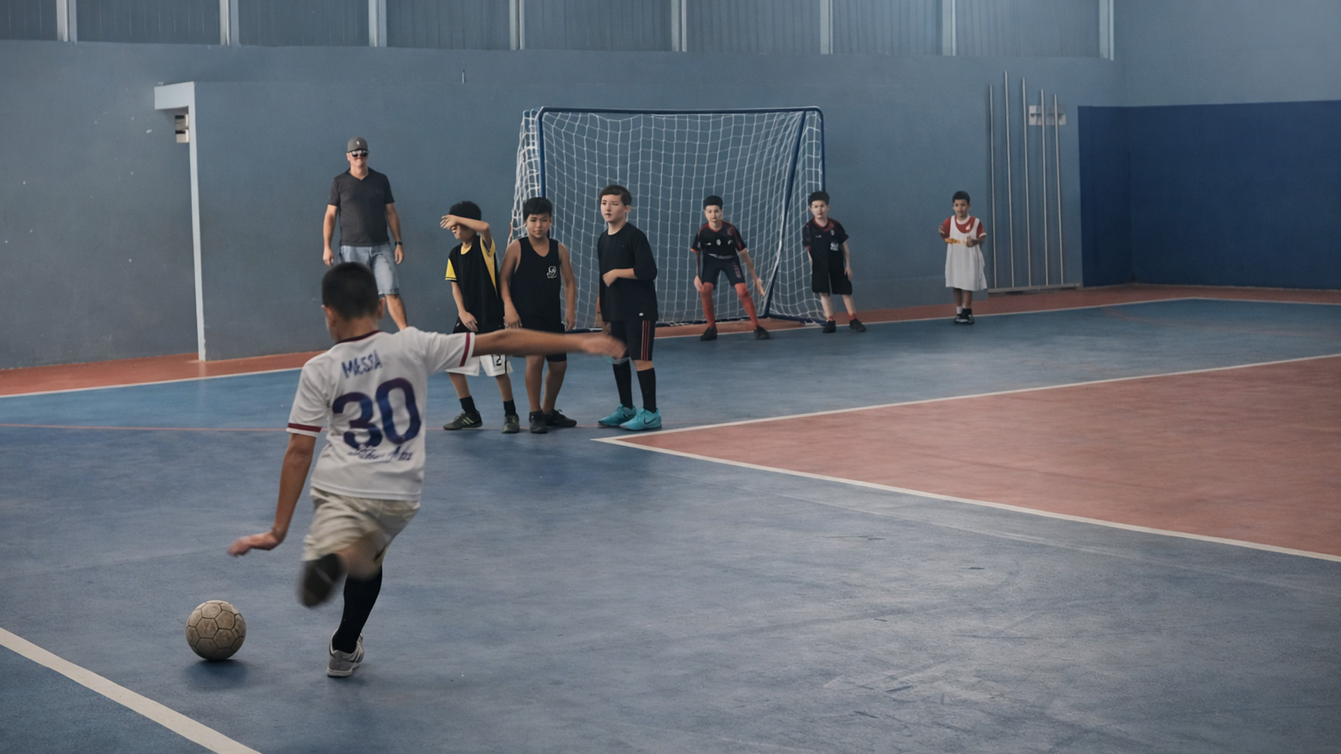This kid shoots like Messi