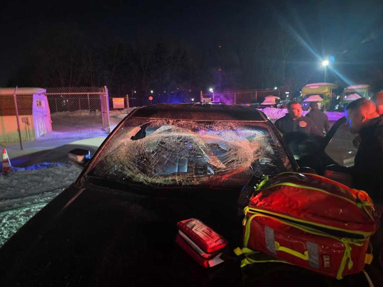 Skipped scrape injures sheriff after flying ice smashes cruiser in ...