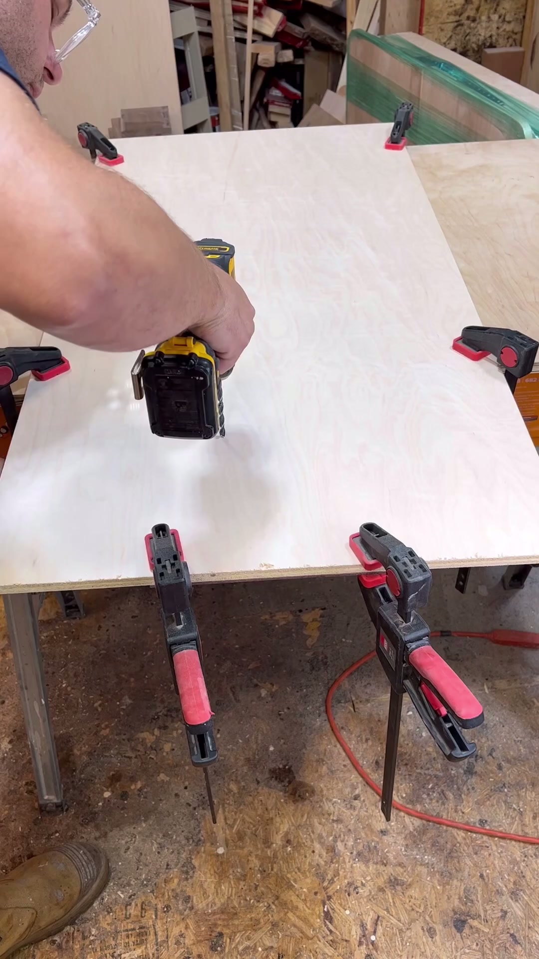 Perfectly center and cut cornhole circles every time! #cornhole #diy # ...