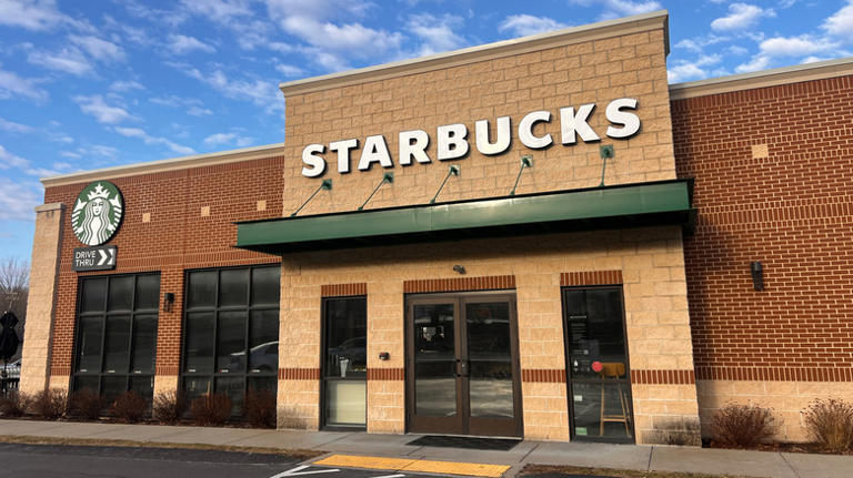 10 rules to know before visiting Starbucks