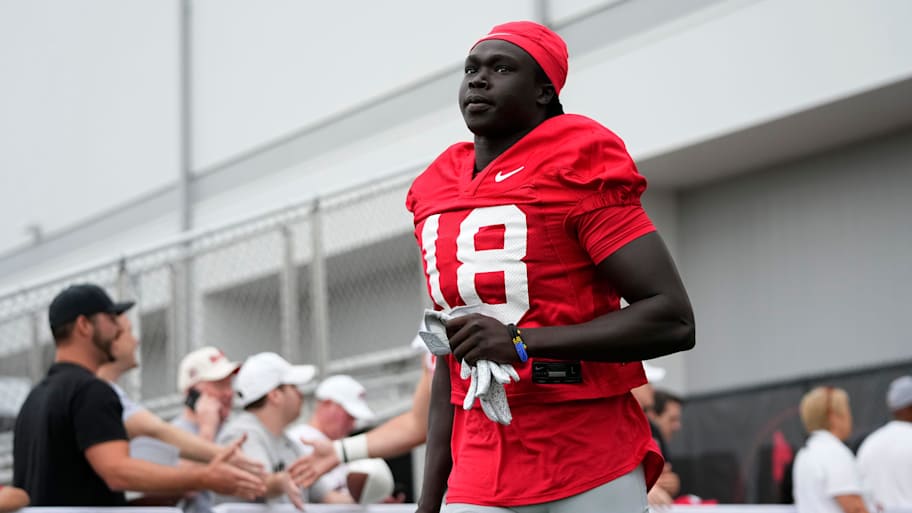 Former Ohio State receiver transfers to Big Ten rival